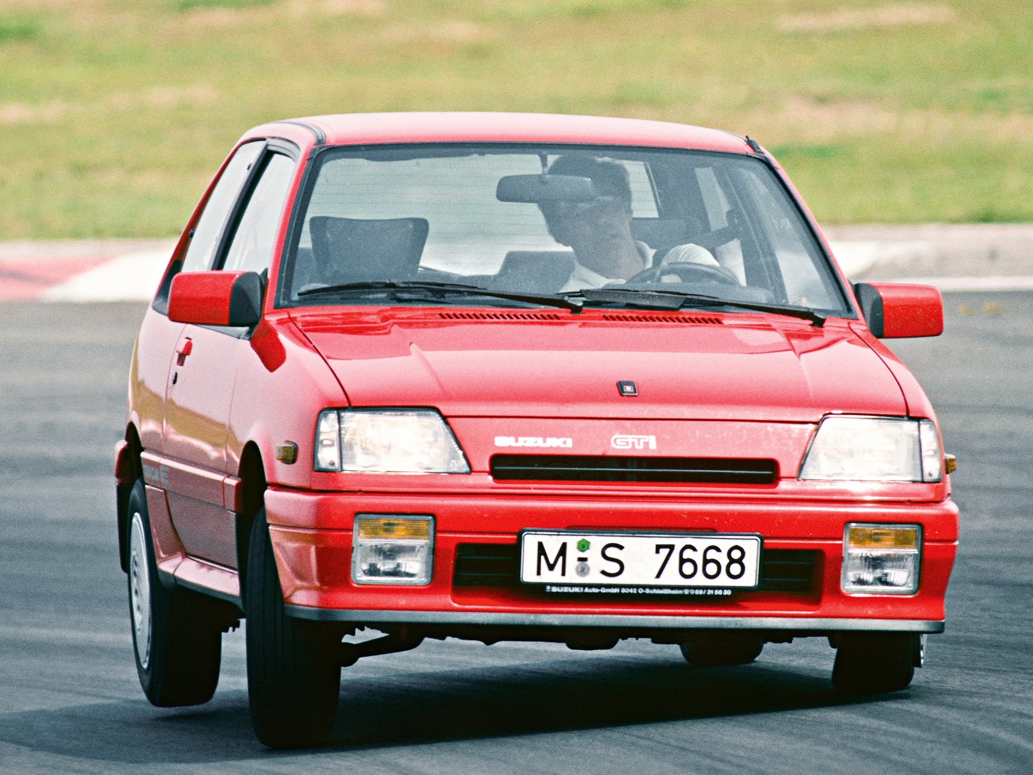 Suzuki Swift Sport & GTI