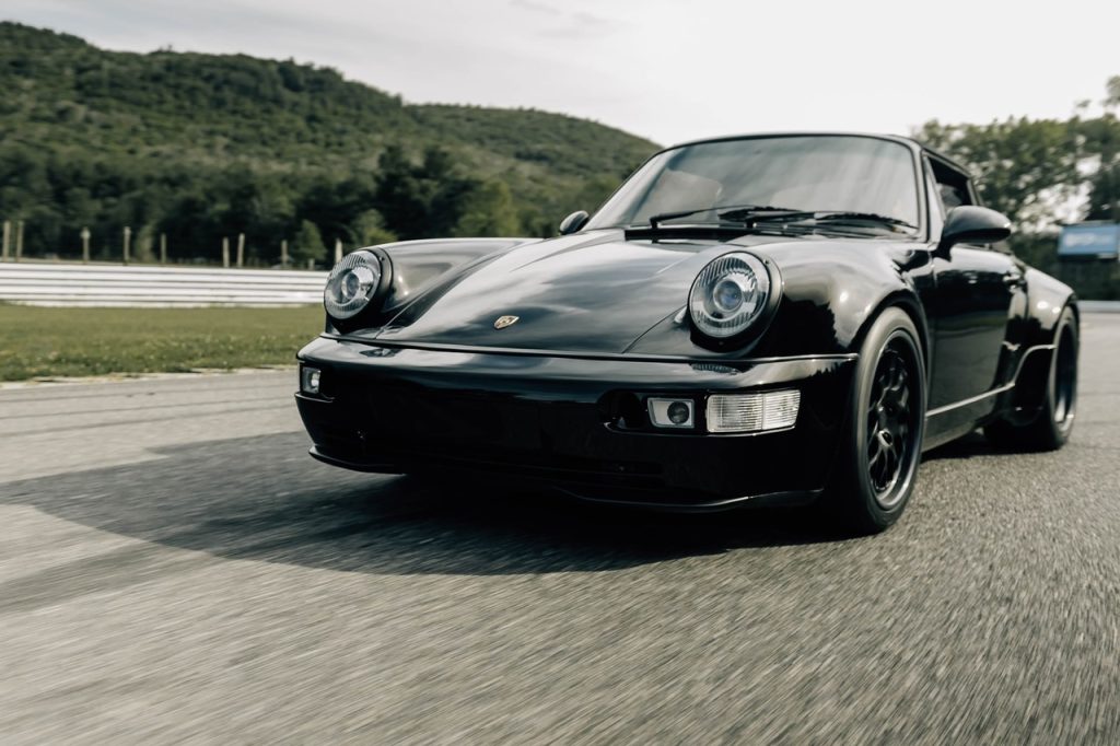 Sacrilege Motors dévoile sa première Porsche 911 Classic 100% ...